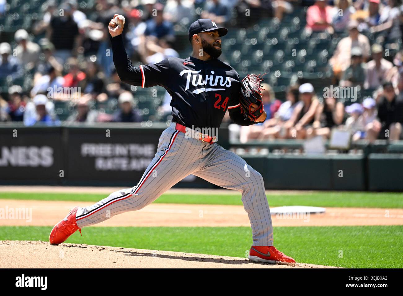 Minnesota Twins pitcher Simeon Woods-Richardson delivers during the ...