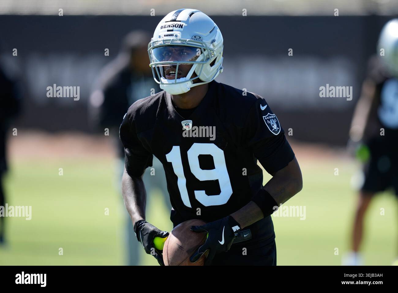 Las Vegas Raiders wide receiver Malik Benson (19) takes part during the ...