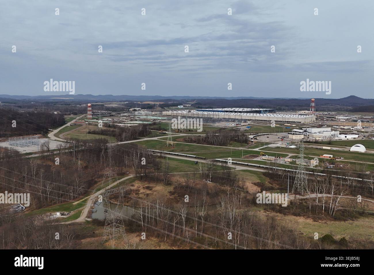 FILE - The Portsmouth Gaseous Diffusion Plant, a decommissioned uranium ...