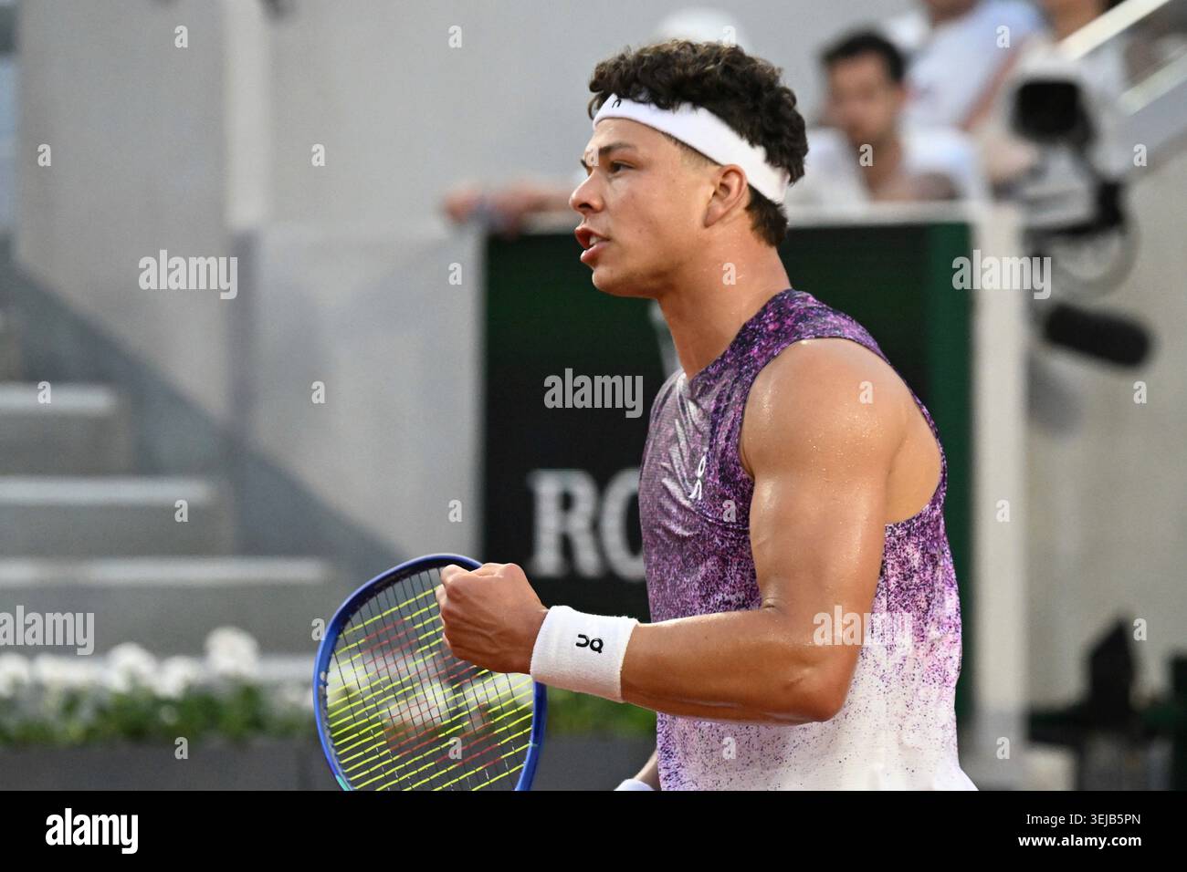 Ben Shelton of the U.S. reacts as he plays against Raphael Collignon of ...