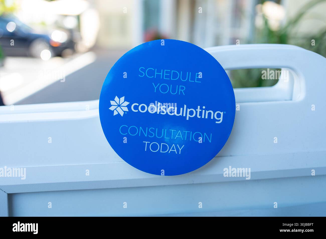 Signage for Coolsculpting procedures, Lafayette, California, May 8 ...