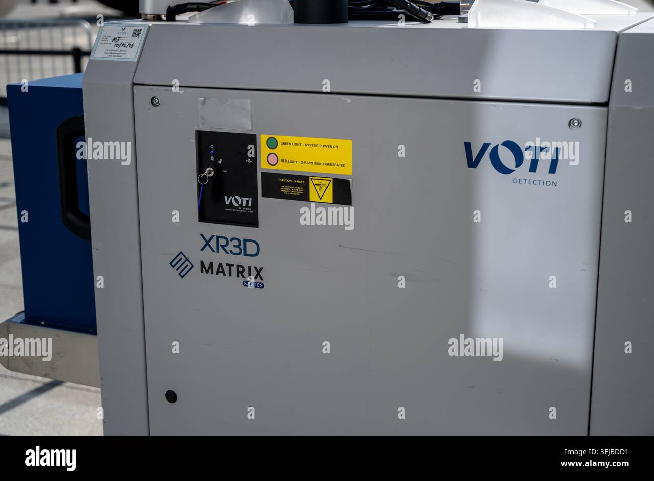Close-up of VOTI Detection XR3D Matrix Series security X-ray screening ...