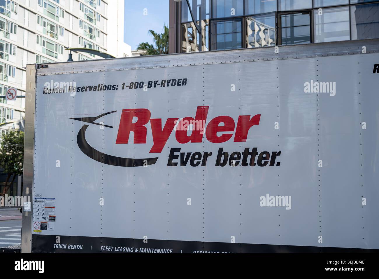 Close-up of Ryder truck trailer with company logo and rental ...