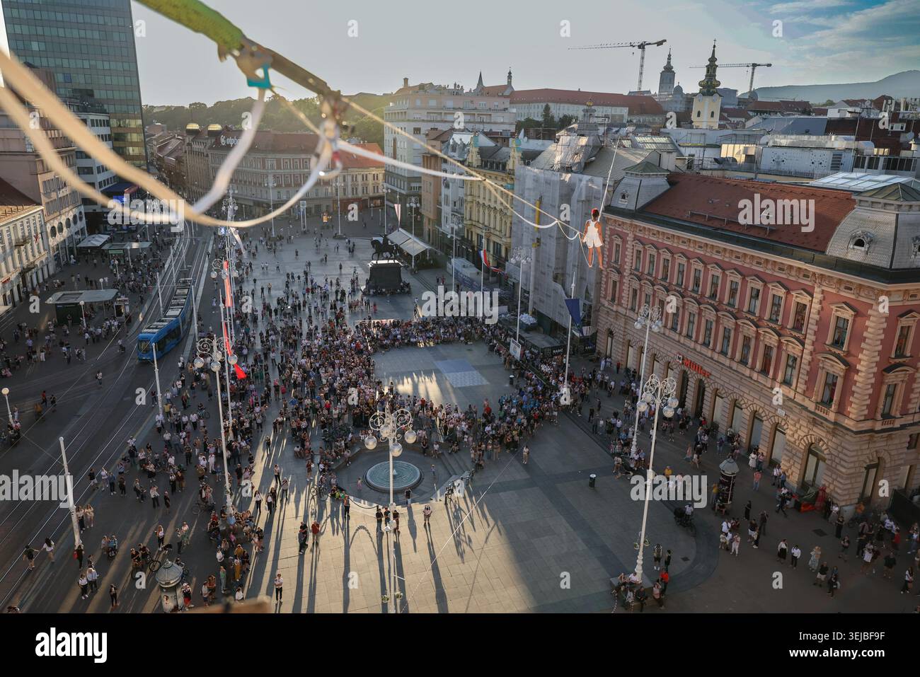 As part of the Cest is the best street festival, girl Antonia Gasparov ...