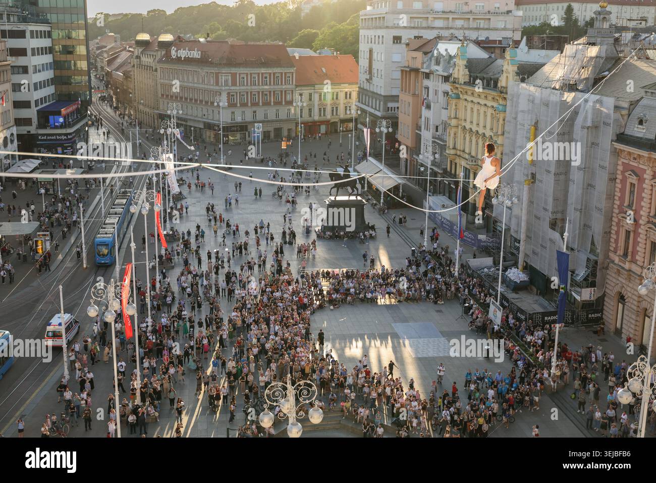 As part of the Cest is the best street festival, girl Antonia Gasparov ...