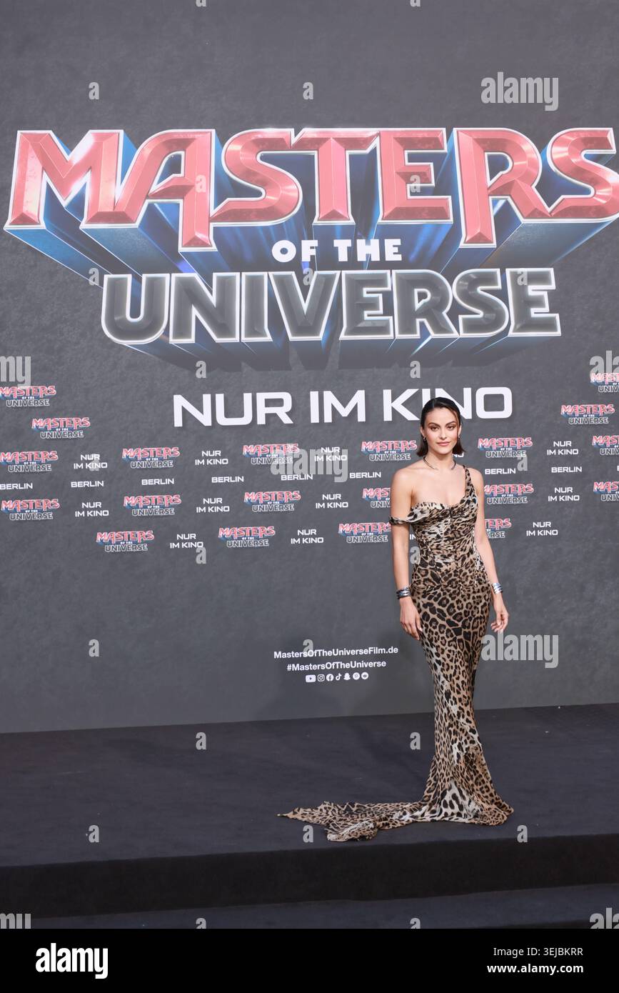 28.05.2026, Camila Mendes zur Deutschlandpremiere von Masters of the ...