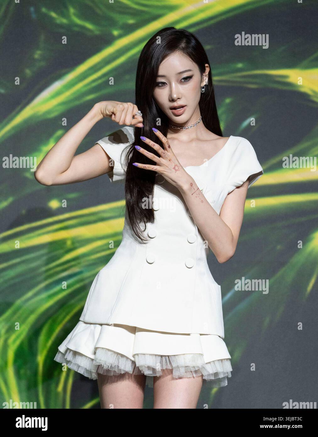 28 May 2026 - Seoul, South Korea : Japanese singer Jiselle, members of ...