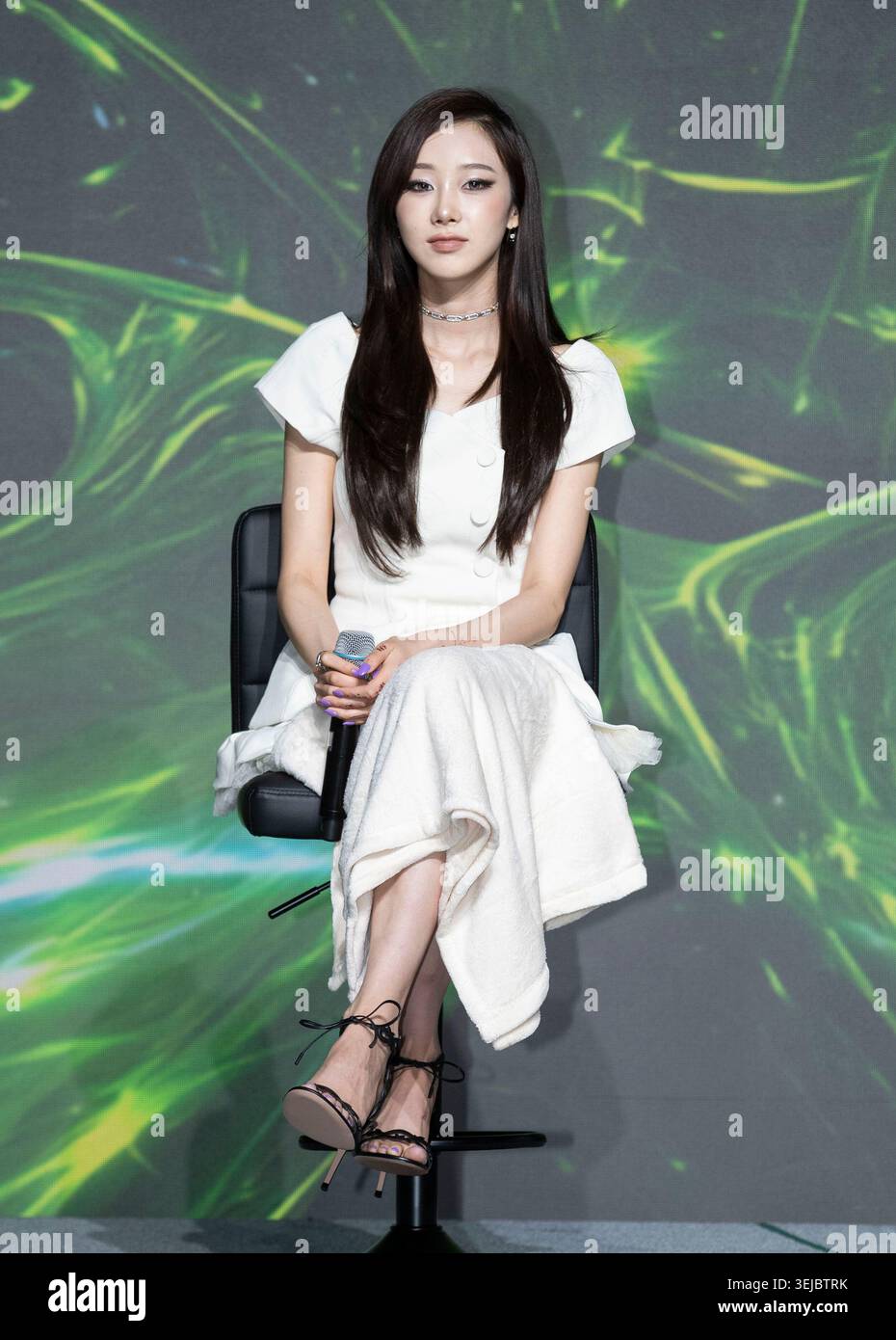 28 May 2026 - Seoul, South Korea : Japanese singer Jiselle, members of ...