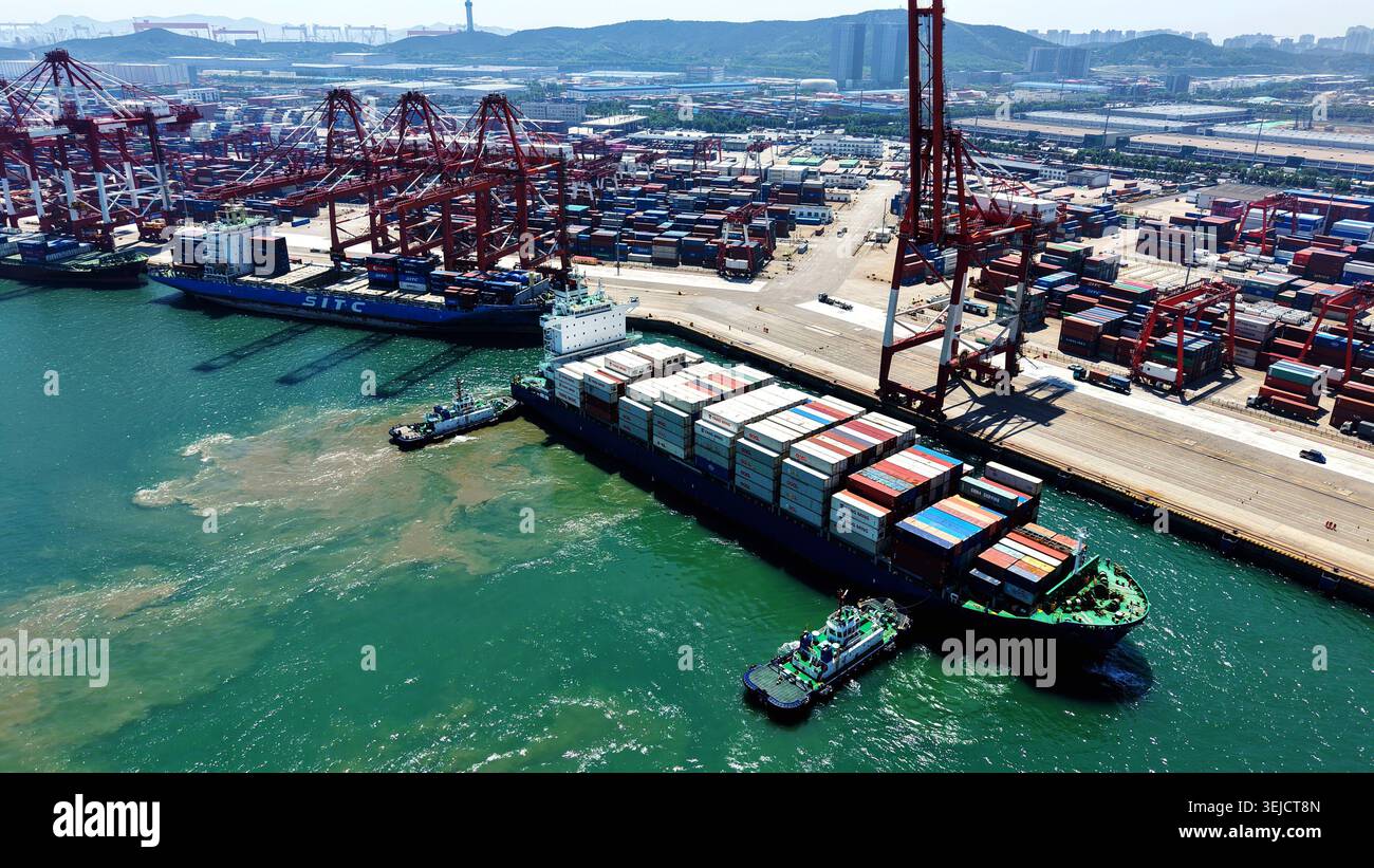 QINGDAO, CHINA - MAY 29, 2026 - A cargo ship loaded with foreign trade ...