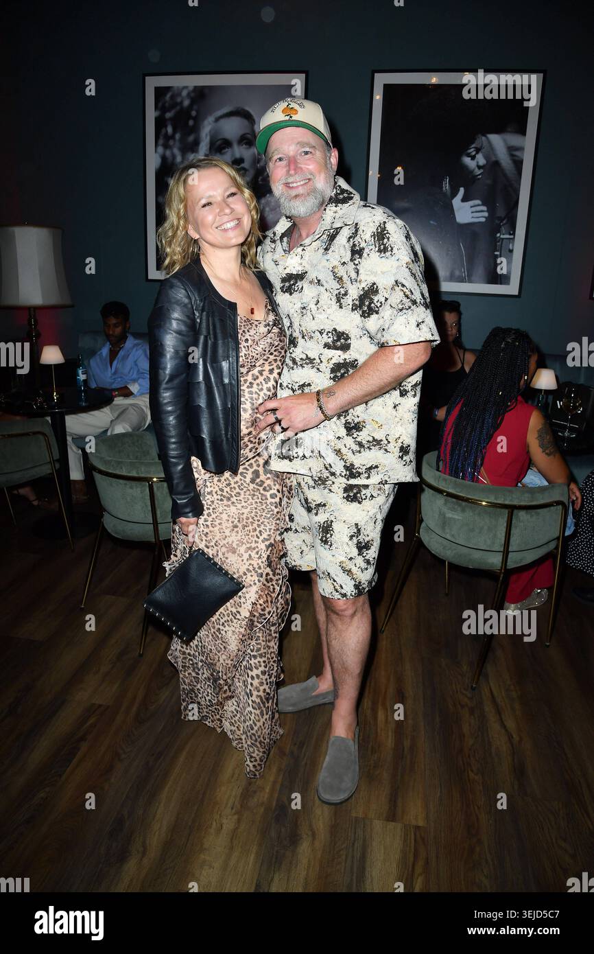 Nova Meierhenrich und Brian Bojsen beim 28. Bunte New Faces Award im ...