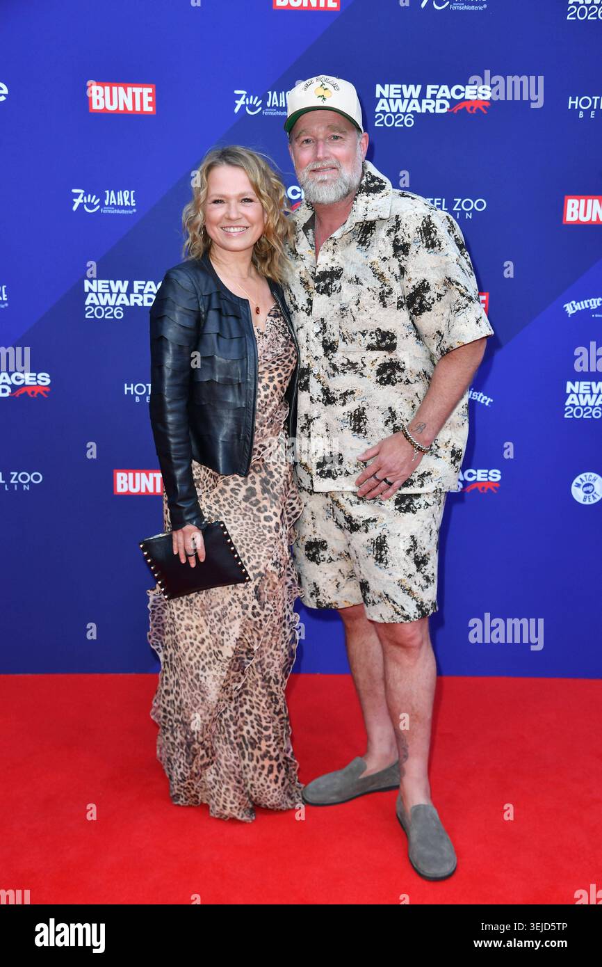 Nova Meierhenrich und Brian Bojsen beim 28. Bunte New Faces Award im ...