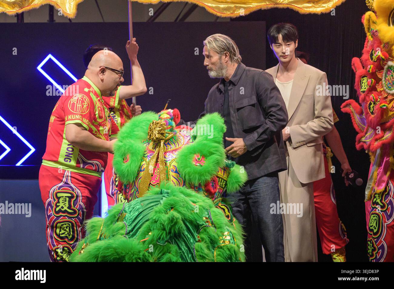 Mads Mikkelsen and Byeon Woo-seok at the Opening Ceremony of the Hong ...
