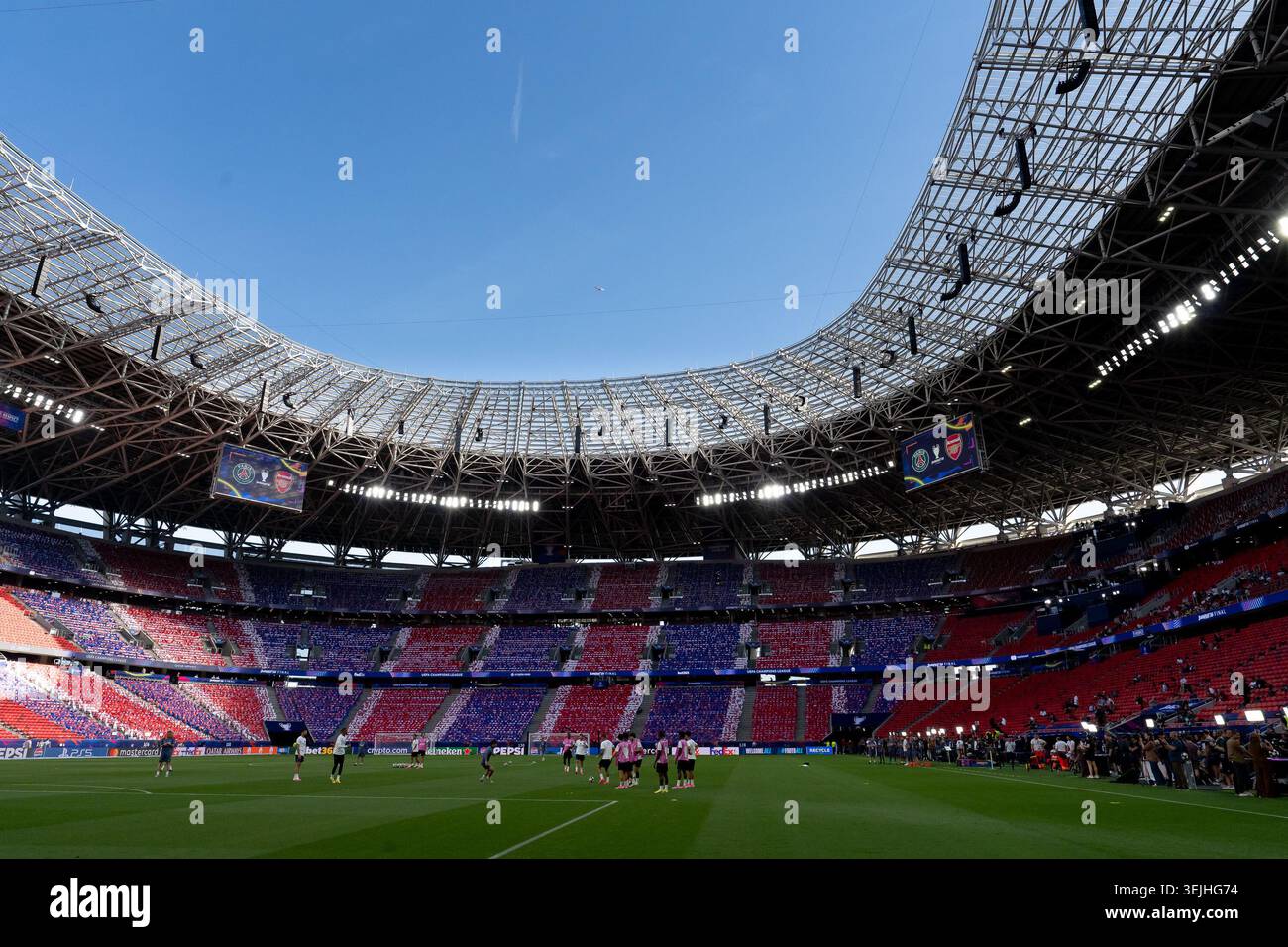 General view of Puskas Arena during the Paris Saint-Germain FC Training ...
