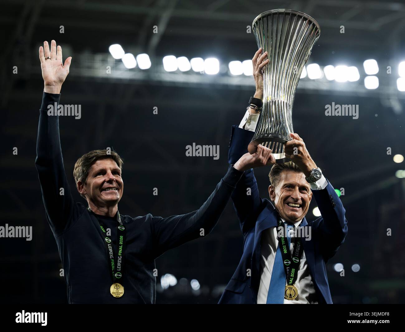 Oliver Glasner, head coach of Crystal Palace FC, and Steve Parish lift ...