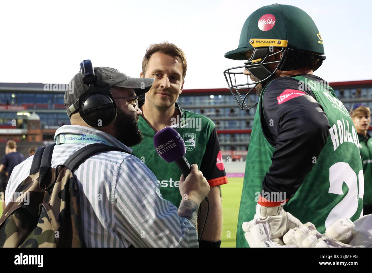 Leicester’s Josh Davey & Ian Holland after the final ball during the ...