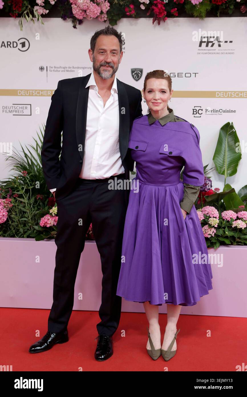 29.05.2026, Karoline Herfurth, Chris Doll, bei der Verleihung des ...