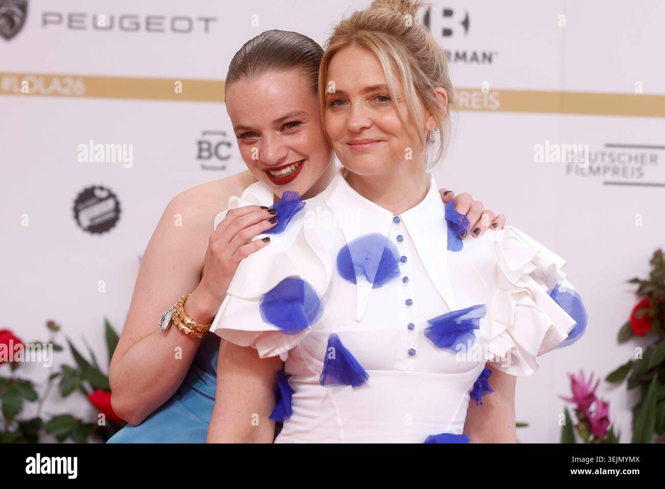 29.05.2026, Luna Wedler, Laura Tonke, bei der Verleihung des Deutscher ...