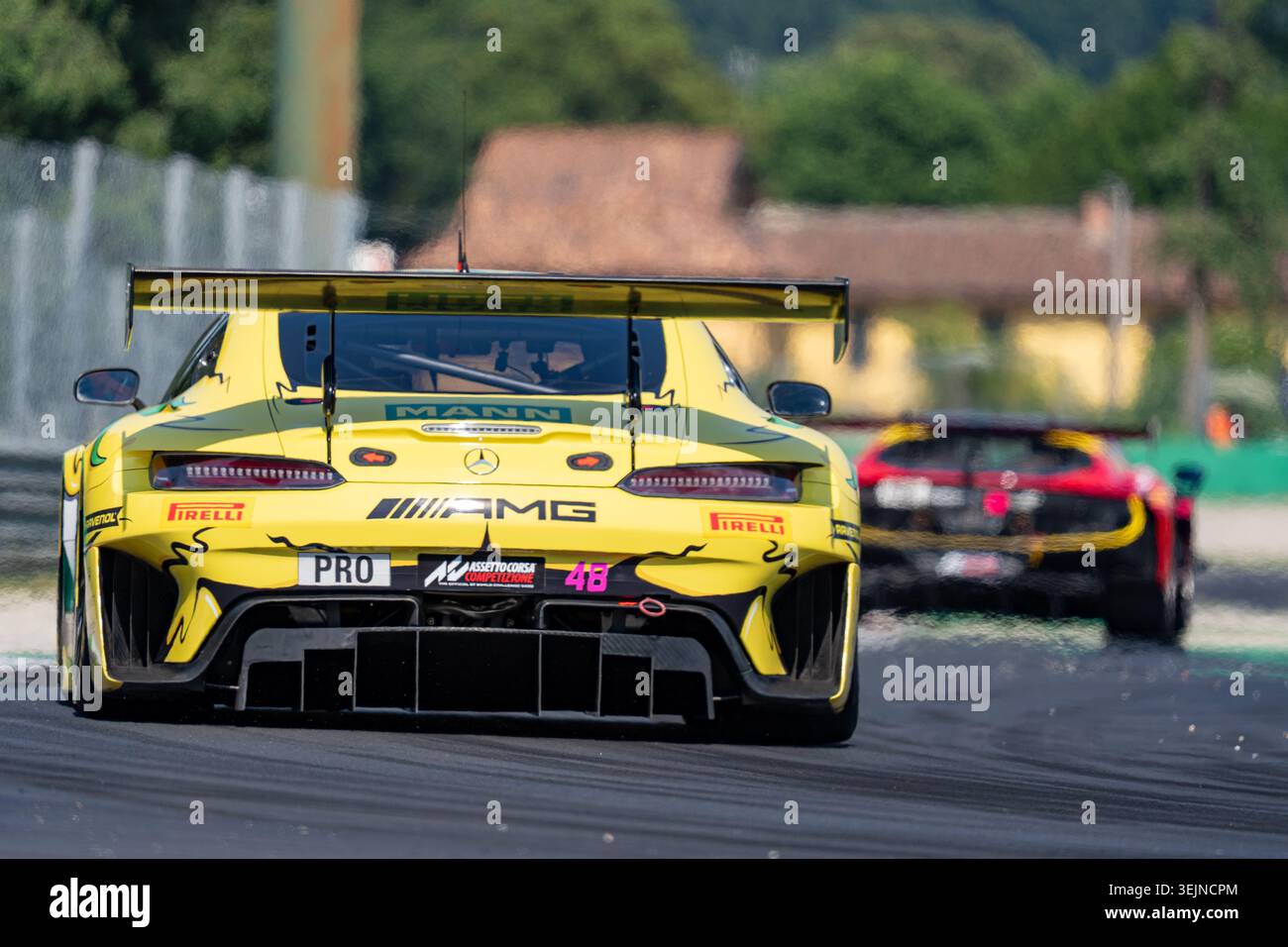 IPA85171039 - Lucas AUER, Luca STOLZ and Maro ENGEL driving the (#48 ...