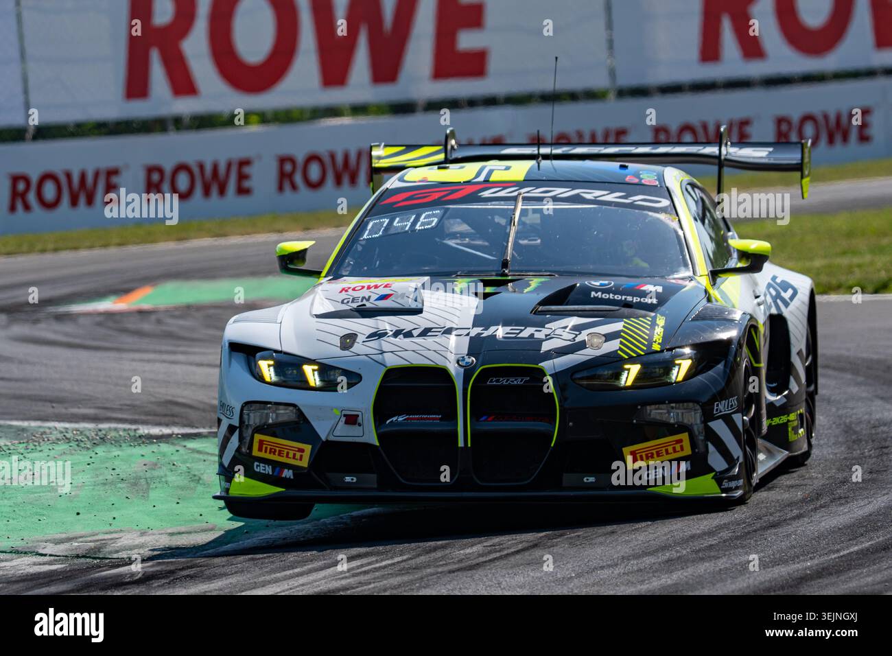 IPA85171211 - Daniel HARPER, Max HESSE and Valentino ROSSI driving the ...