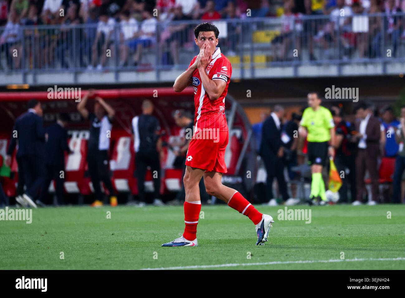 Matteo Pessina in action during the Serie B match between AC Monza and ...