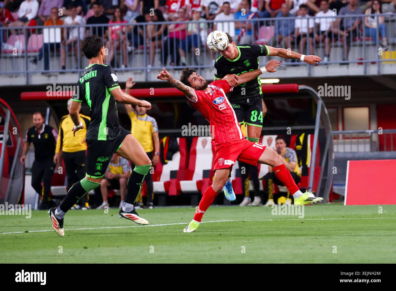 Patrick Cutrone, Tommaso Cassandro in action during the Serie B match ...