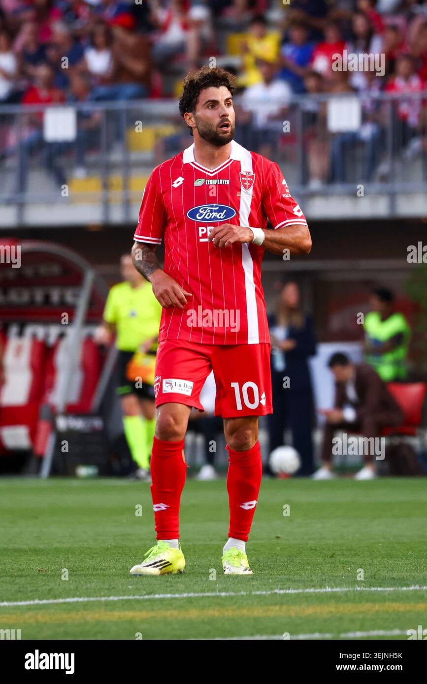 Patrick Cutrone in action during the Serie B match between AC Monza and ...