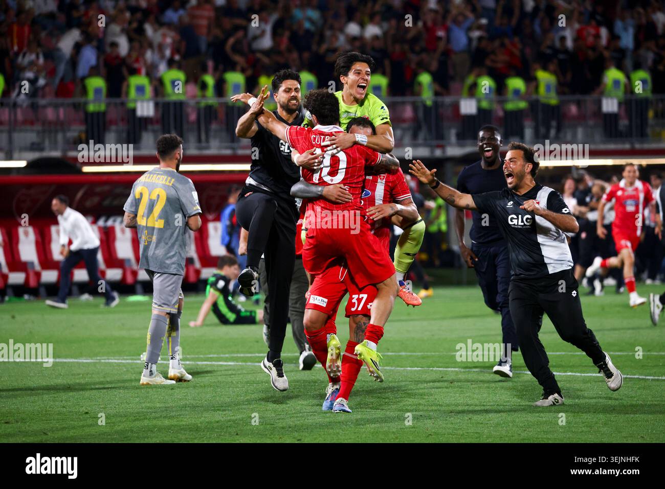 Patrick Cutrone, Andrea Petagna celebrates the Serie A promotion during ...