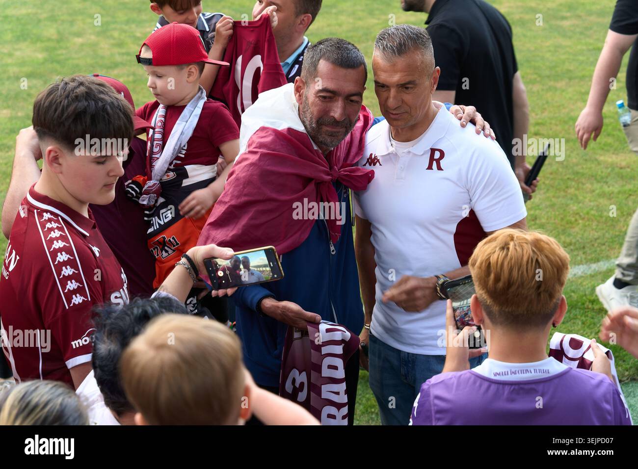 Bucharest, Romania. 29th May, 2026: Daniel Pancu (R), the new coach of ...