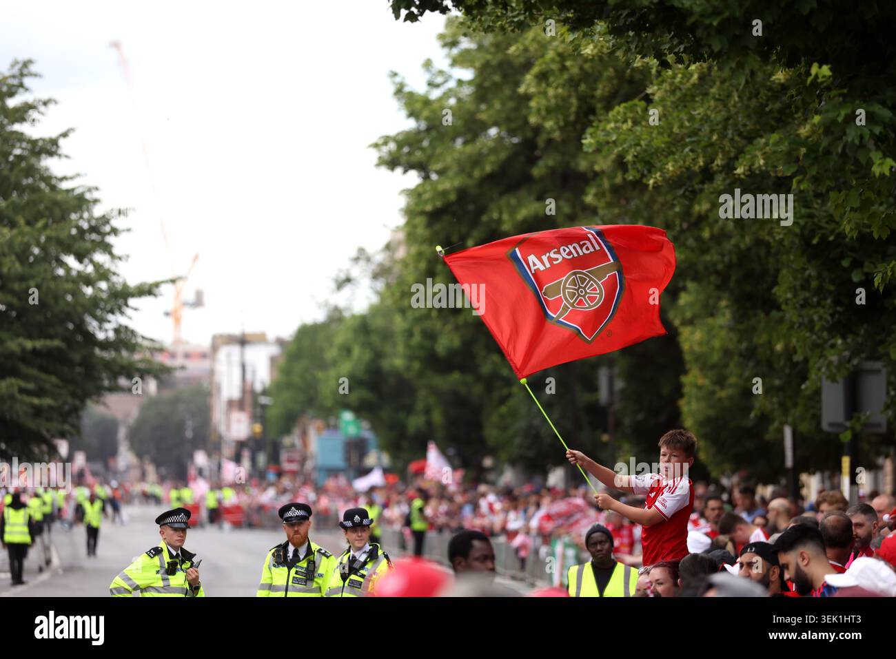 Arsenal fans in Finsbury Park before a victory parade to celebrate ...