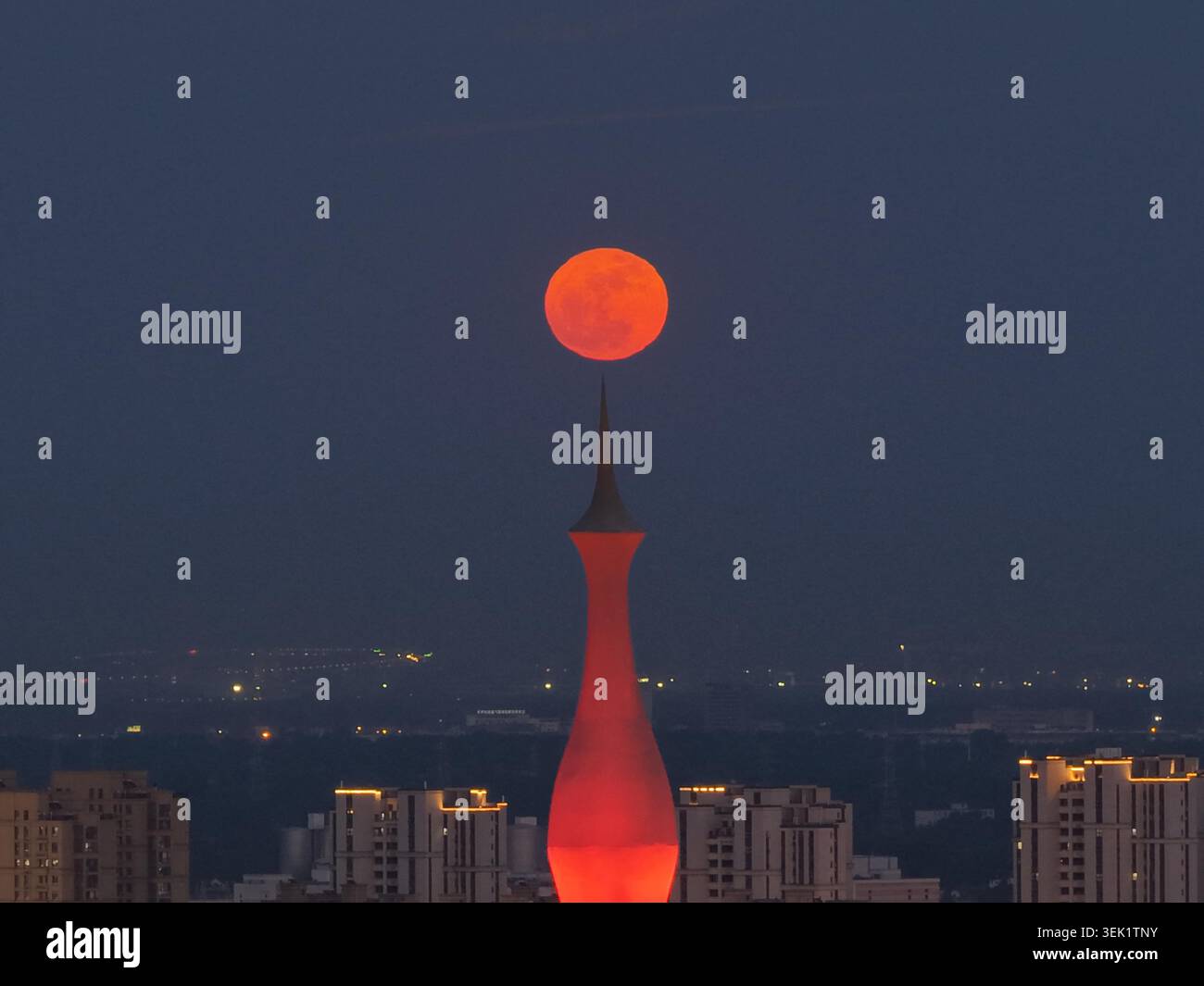 The Blue Moon illuminates the Grand Canal Tower in Yangzhou, east China ...