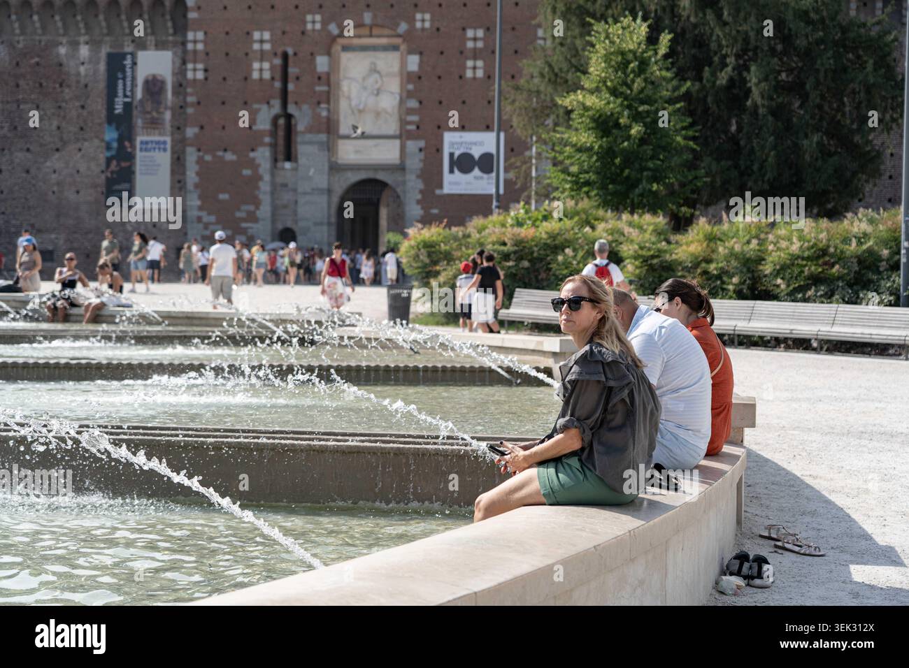 IPA85217164 - Milan, 31/05/26, tourists, good weather and hot weather ...
