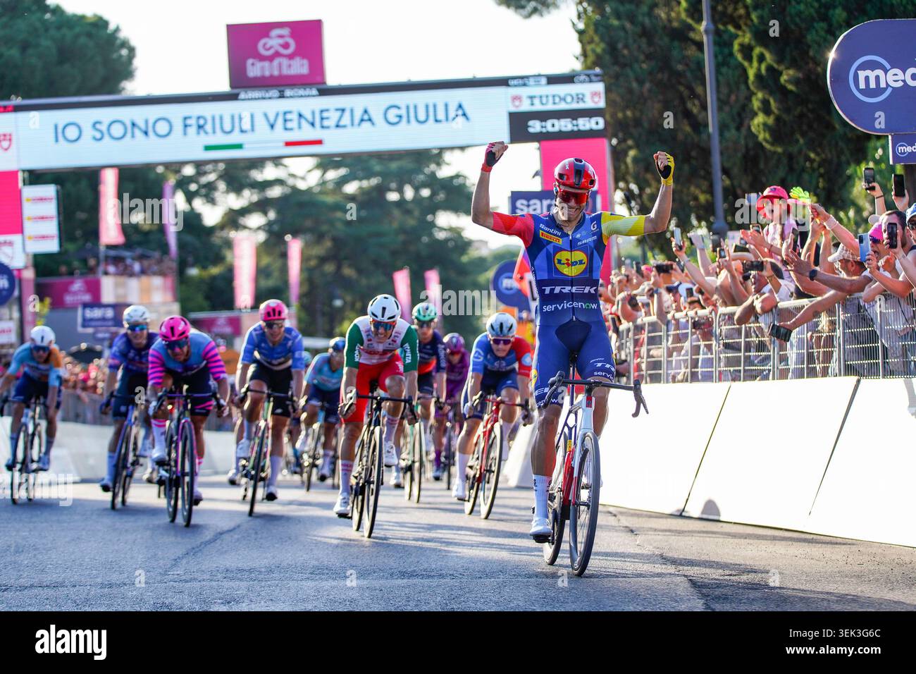 IPA85221420 - MILAN Jonathan (LIDL-TREK) wins the Stage 21 of Giro d ...