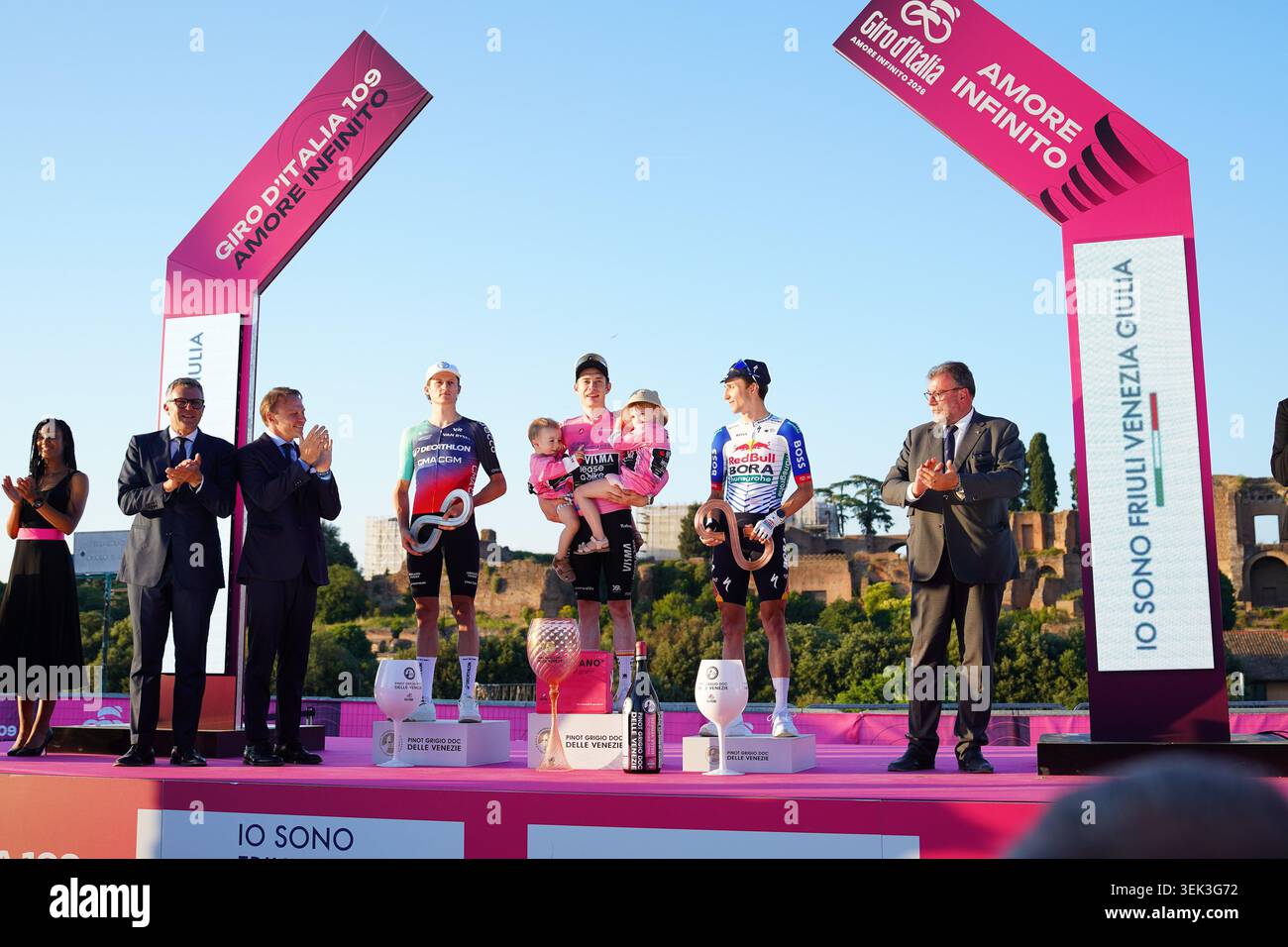 IPA85221444 - VINGEGAARD Jonas (TEAM VISMA LEASE A BIKE) wins the Giro ...