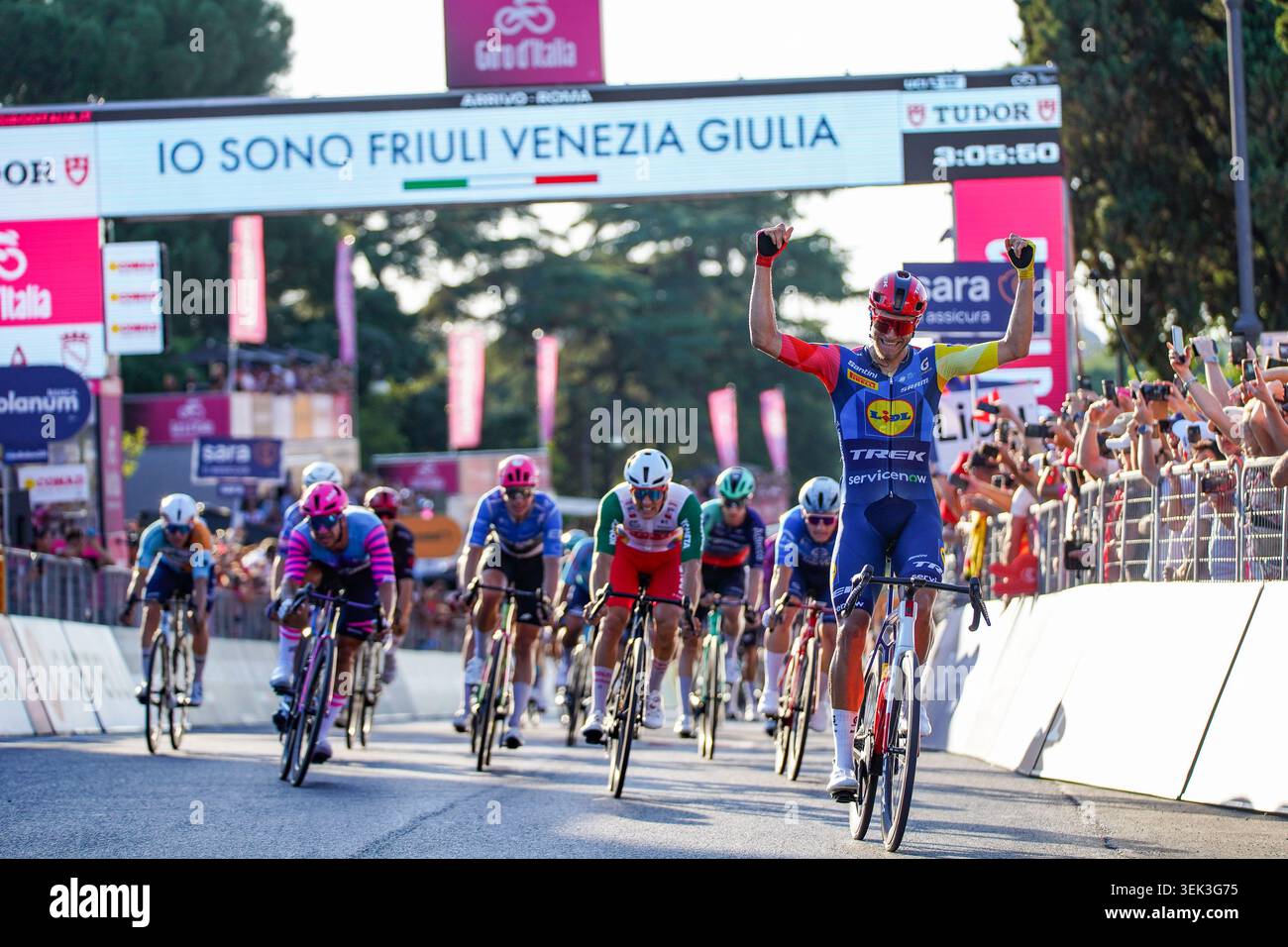 IPA85221469 - MILAN Jonathan (LIDL-TREK) wins the Stage 21 of Giro d ...