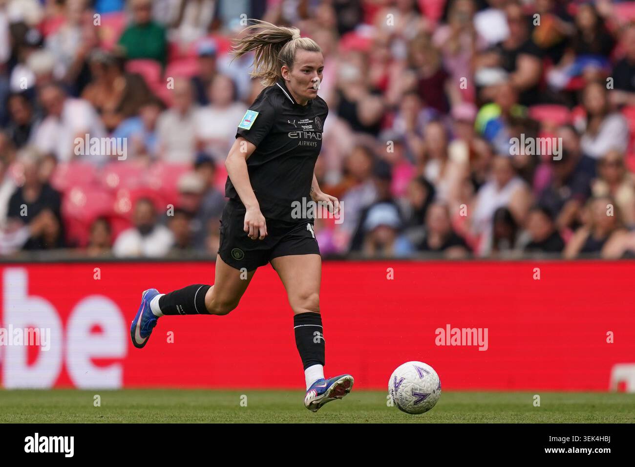 Lauren Hemp of Manchester City during the Brighton & Hove Albion Women ...