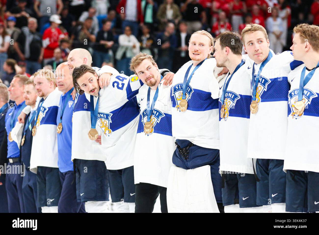 IPA85225583 - team finland with gold medal during IIHF World ...