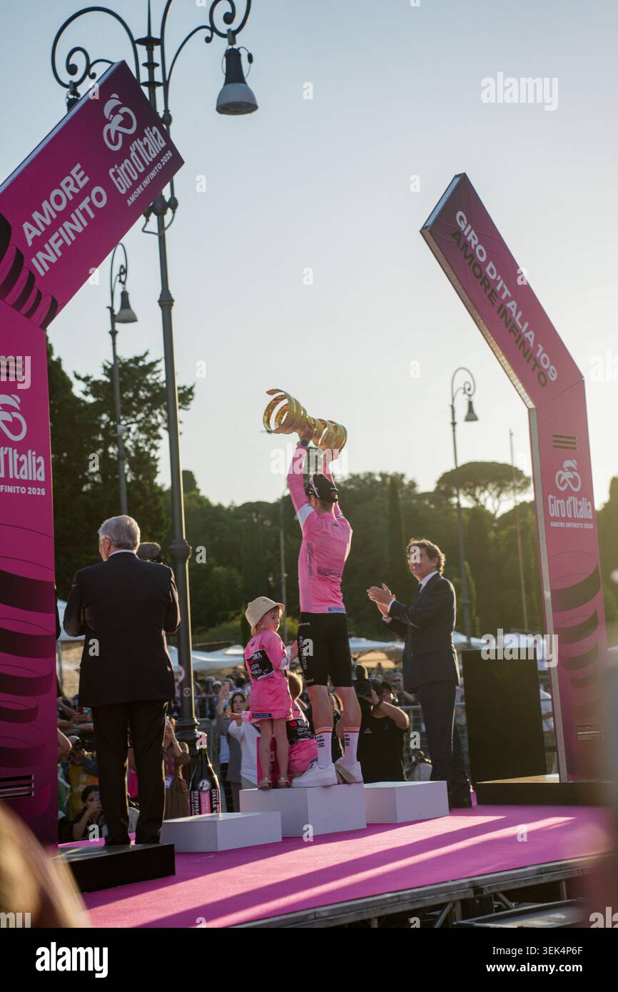 IPA85225754 - Jonas Vingegaard of TEAM VISMA. LEASE A BIKE during Rome ...