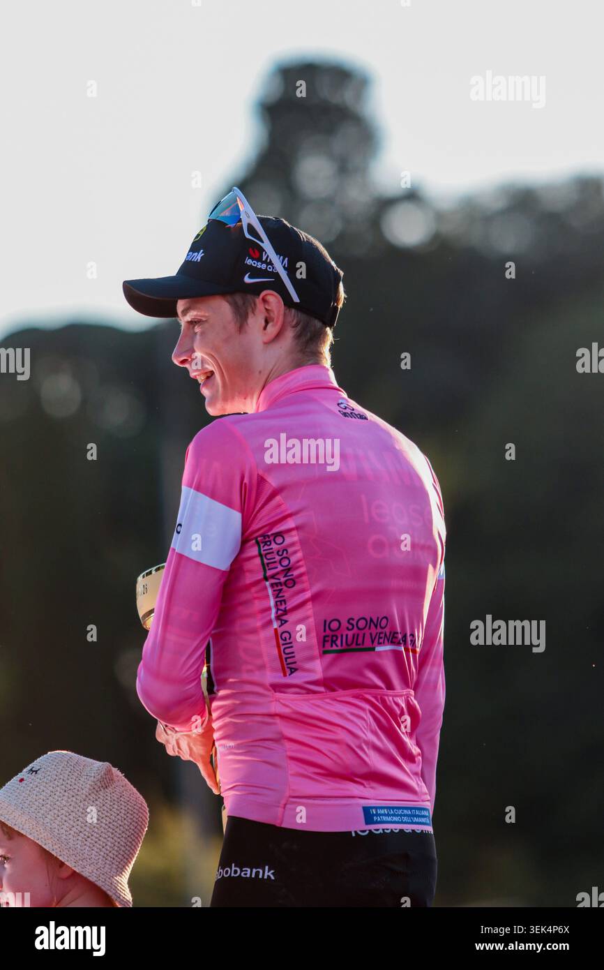 IPA85225928 - Jonas Vingegaard of TEAM VISMA. LEASE A BIKE during Rome ...