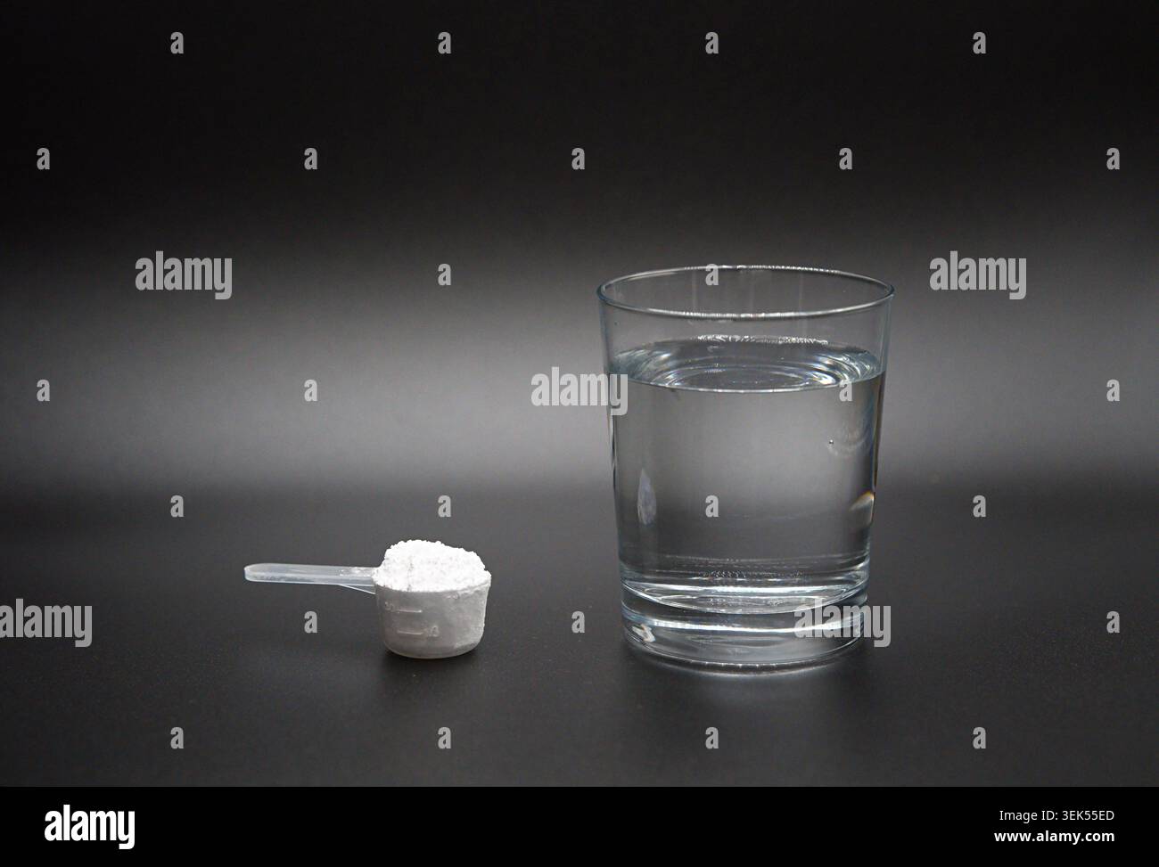 The process of preparing a creatine dietary supplement solution. High ...