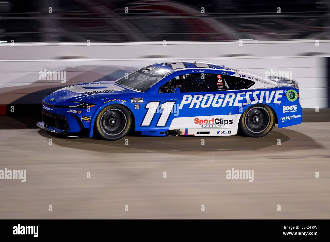 Denny Hamlin speeds around the track during a NASCAR Cup Series auto ...