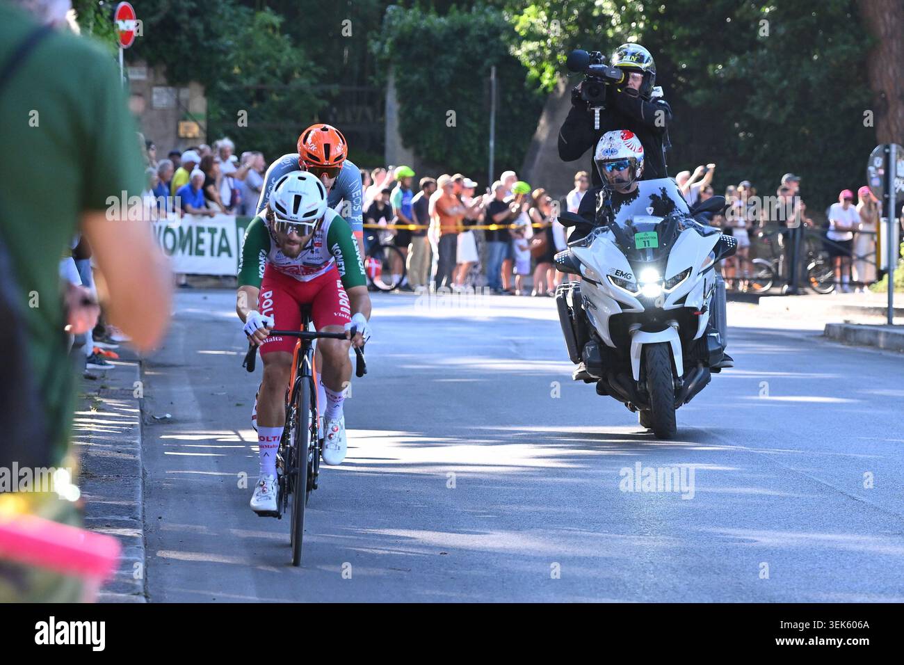 Cyclists in the brackaway leading the peleton competing during the ...