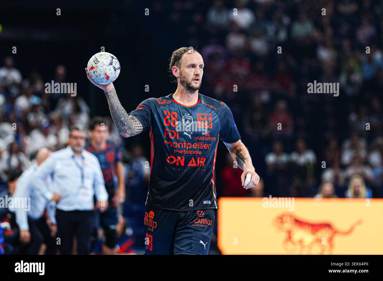 Valentin Porte (Montpellier Handball, #28) GER, Montpellier Handball vs ...