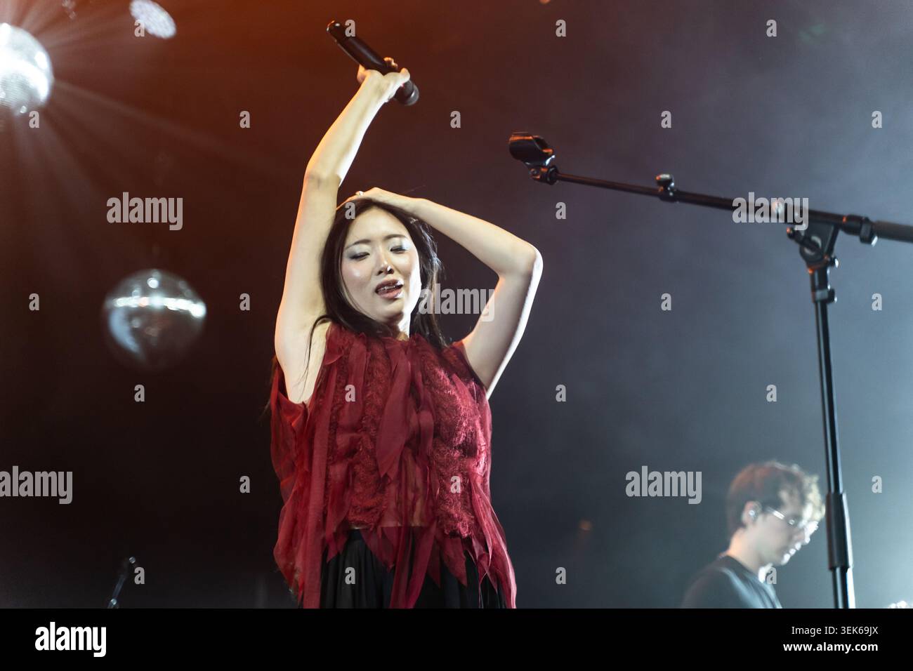 IPA85147918 - London, Sarah Kinsley live at Koko. Pictured: Sarah ...