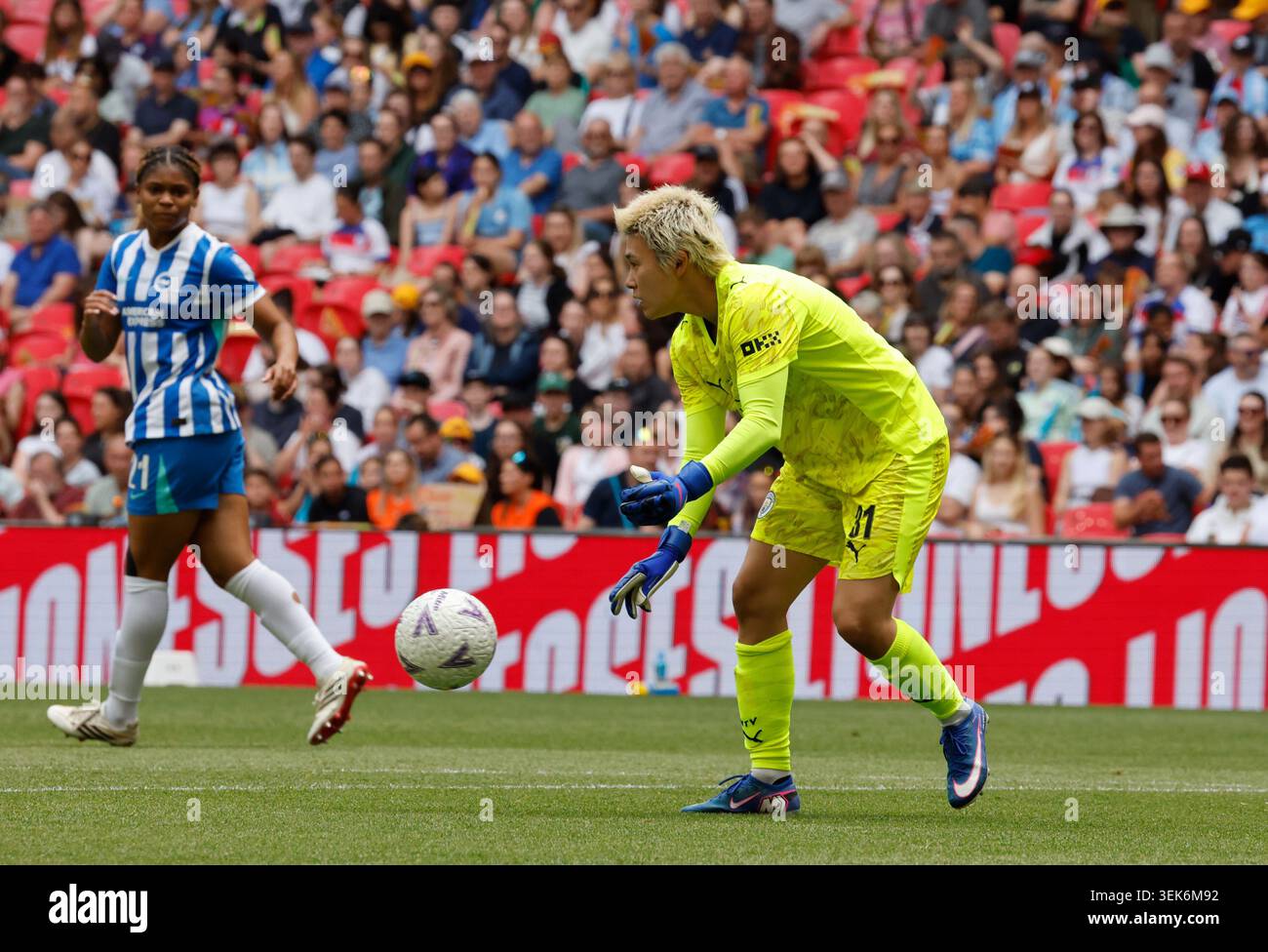 LONDON, ENGLAND - Ayaka Yamashita Taieb of Manchester City WFC in ...