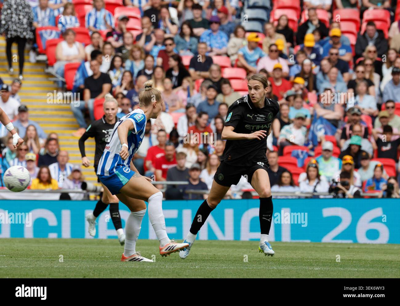 LONDON, ENGLAND - Vivianne Miedema of Manchester City WFC in action ...