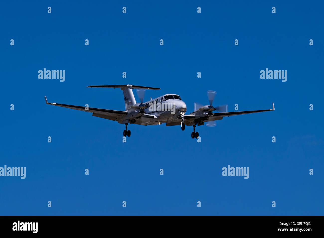 Sunport International Airport 5-24-2026 Albuquerque, NM USA Advance Air ...