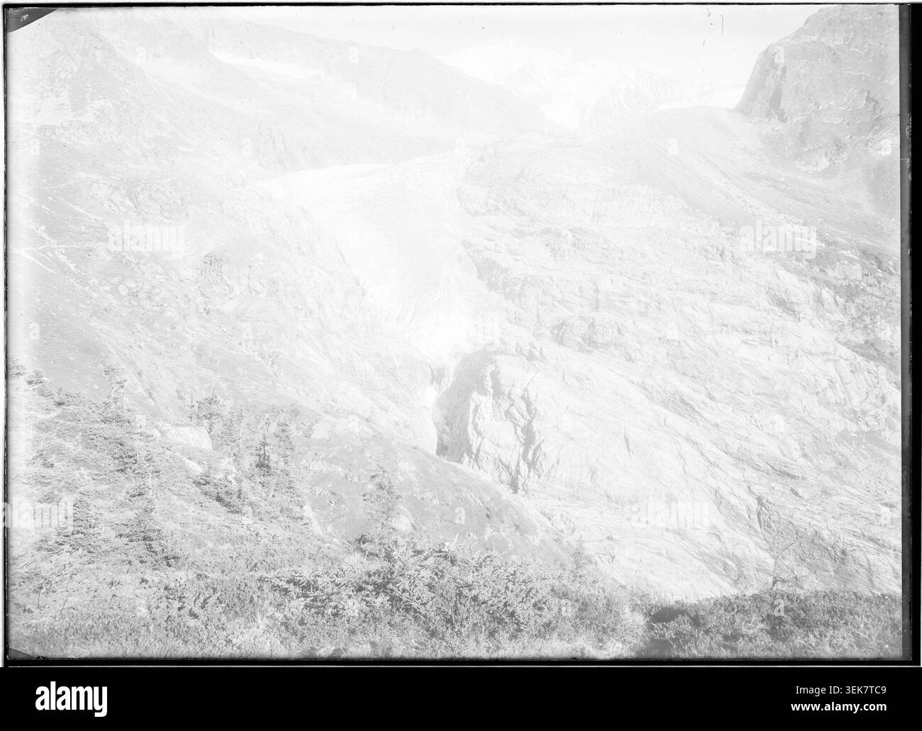 1930 tre la tete glacier photograph Black and White Stock Photos ...