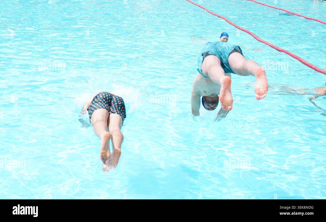 IPA85241815 - Milan, 01-06-26 Bagni Misteriosi swimming pool , queues ...