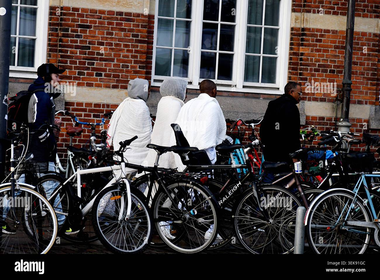 Copenhagen/Denmark 09. December 2018. Afrian migrant s going toward ...
