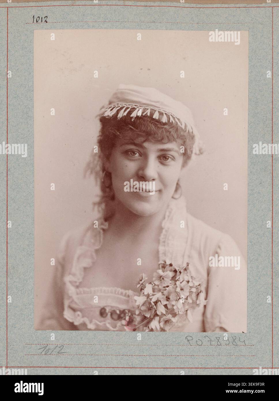 Belle epoque actor portrait studio photograph paris hi-res stock ...